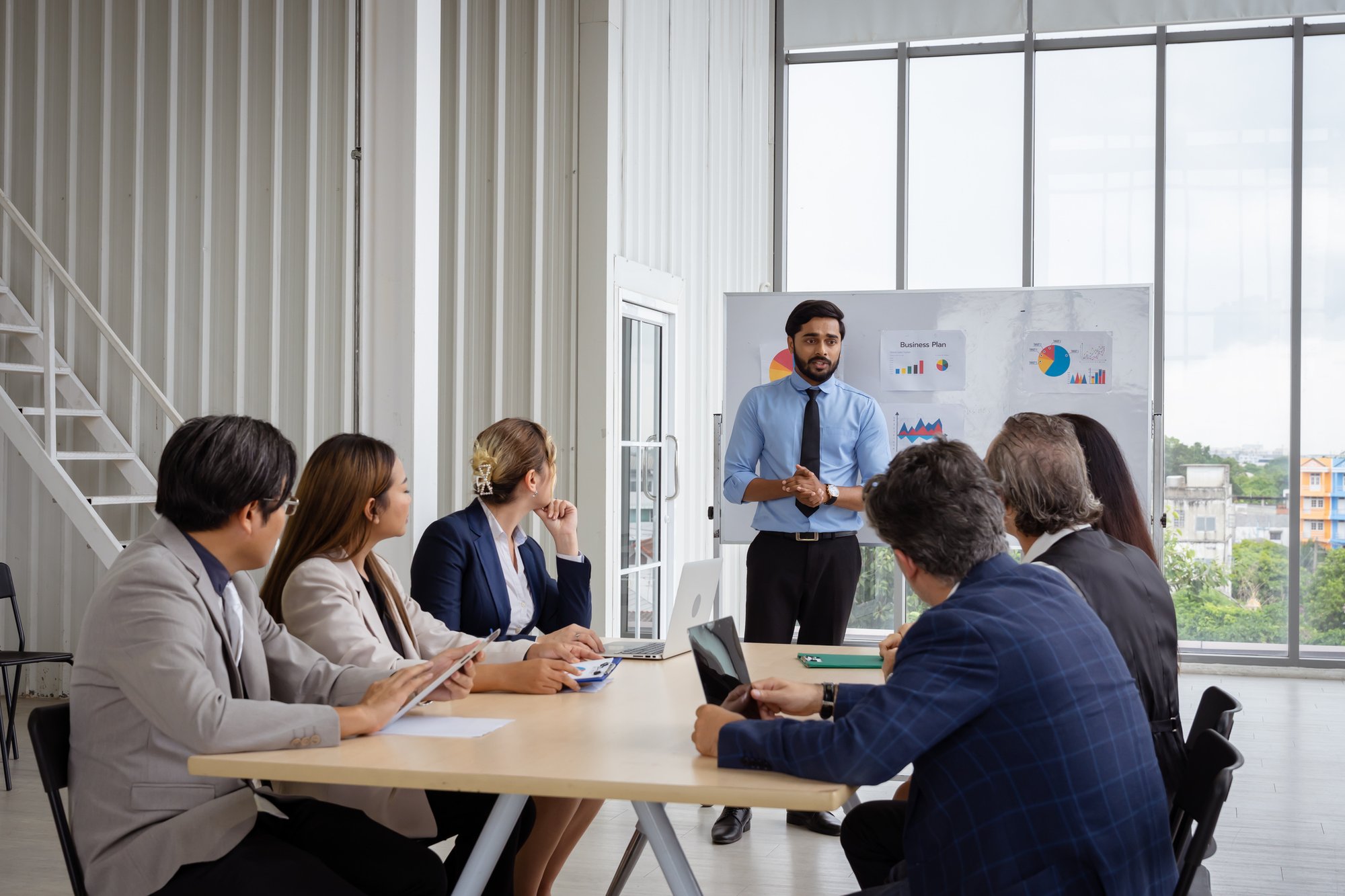 5 Best Advertising Agencies to Elevate Your Brand Campaigns