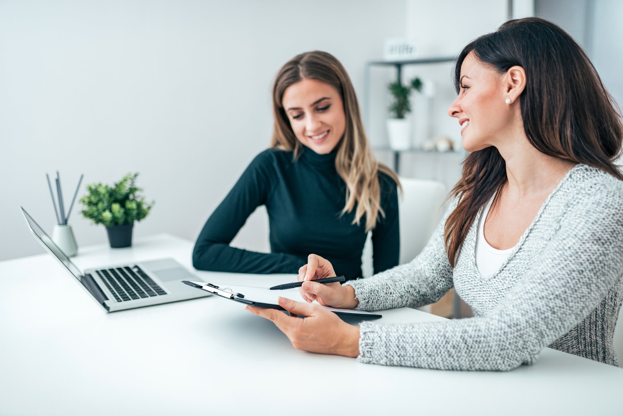 Top 10 Content Marketing Agencies to Elevate Your Brand in 2026
